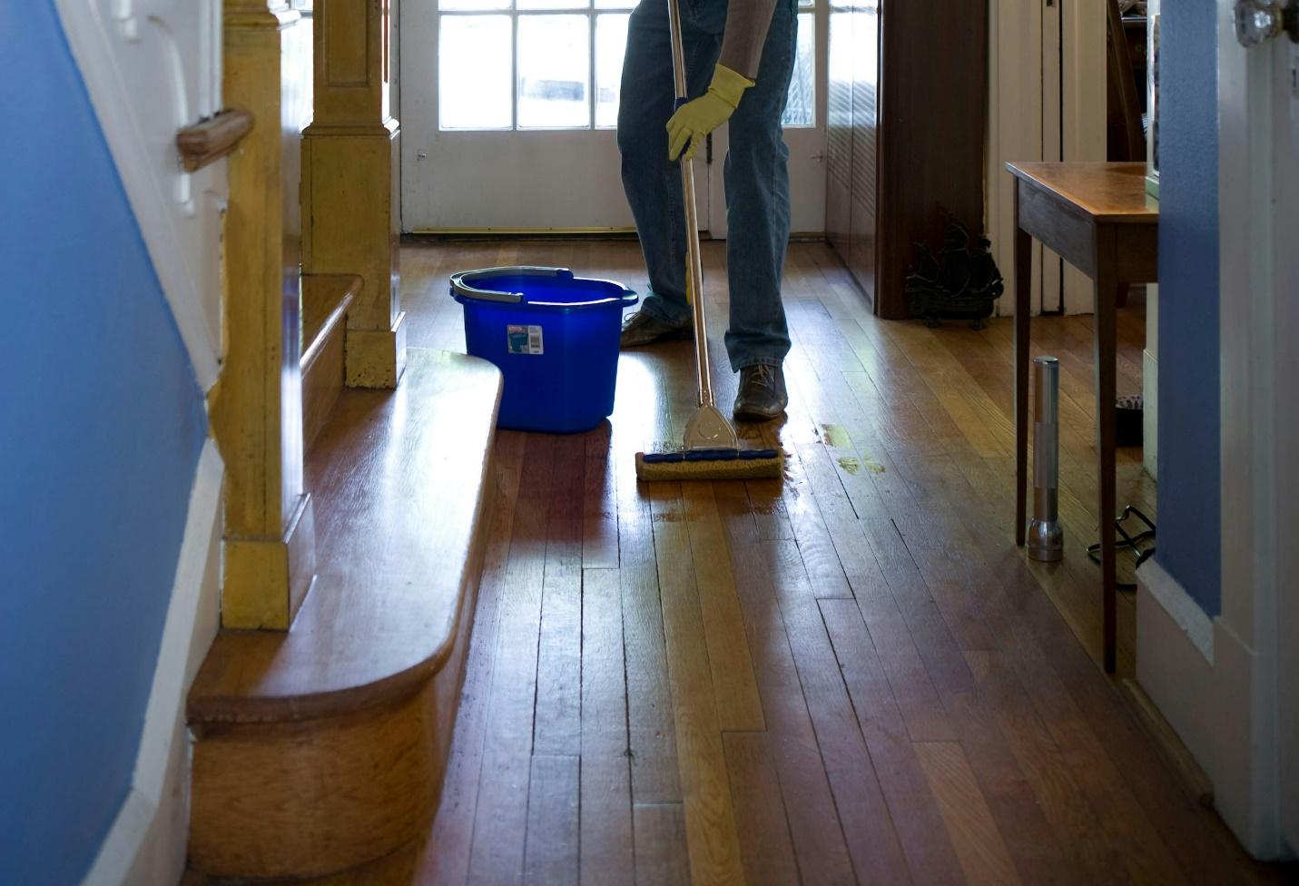 How to Leave Your Old Home Spotless - Dirt2tidy