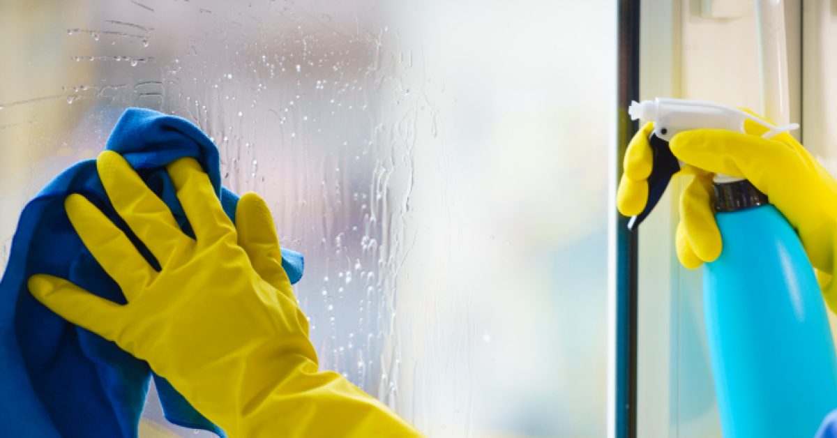 What Is The Best Way To Clean Outside Windows On Your Home?