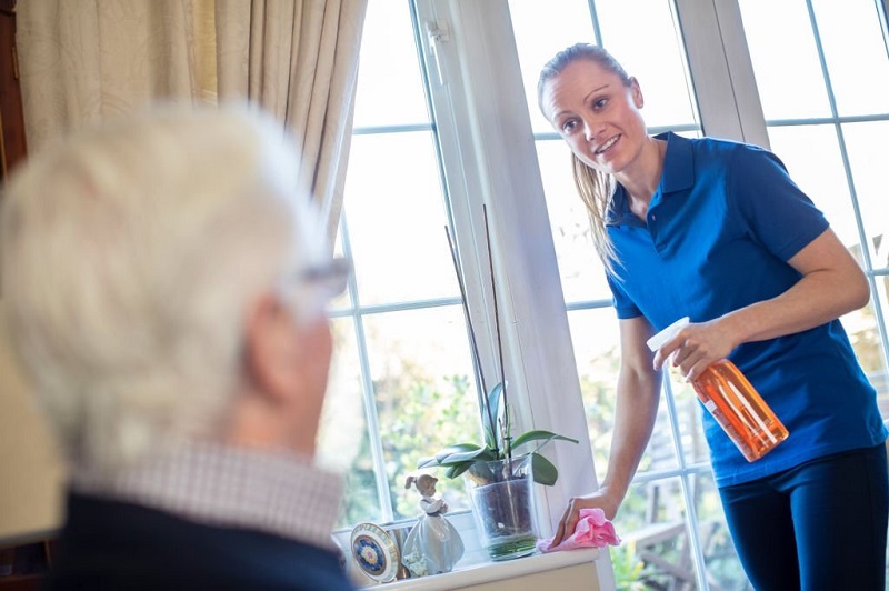 How to Choose Home Maintenance Services for Seniors | Dirt2Tidy