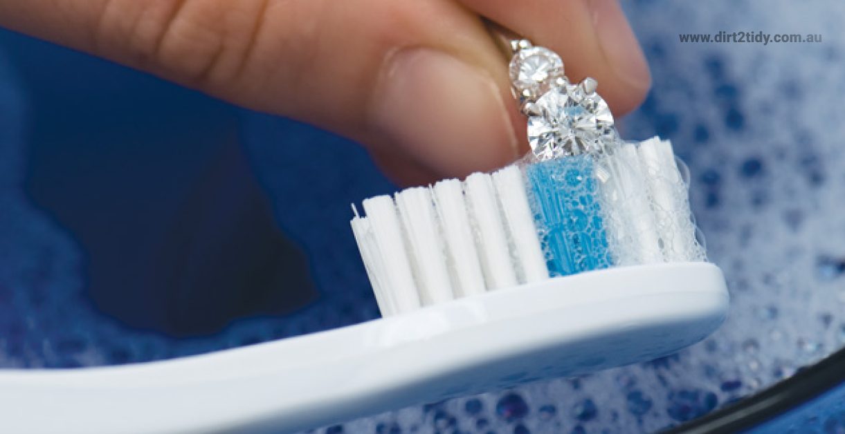 What chemicals are used for cleaning diamonds? - Cleaning Tips and ...