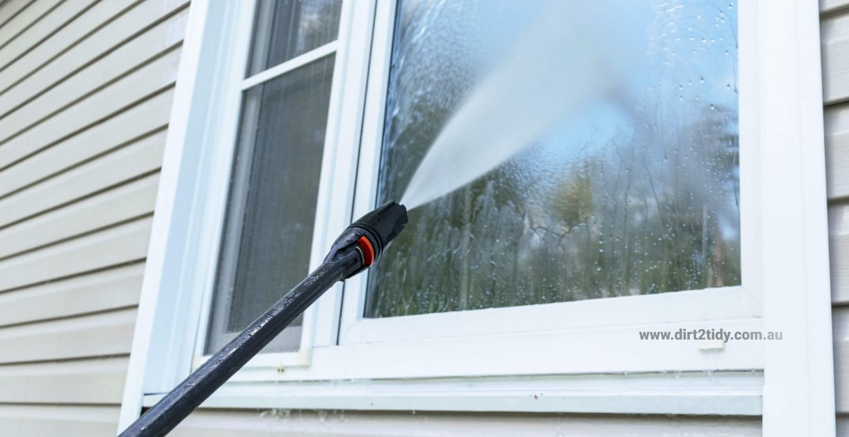 What cleaning solution is used on high rise windows? - Dirt2Tidy