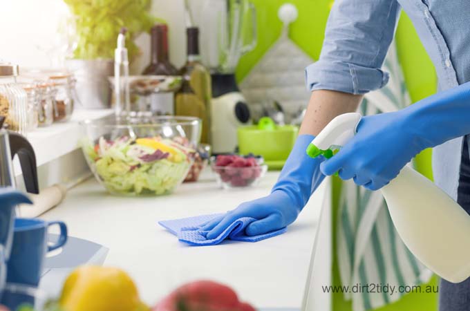 Effective Tips to Remove Grease and Grime in Kitchen | Dirt2tidy